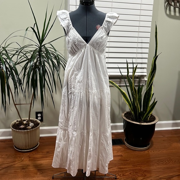 HYFVE | Dresses | Hyfve Large Maxi Dress | Poshmark